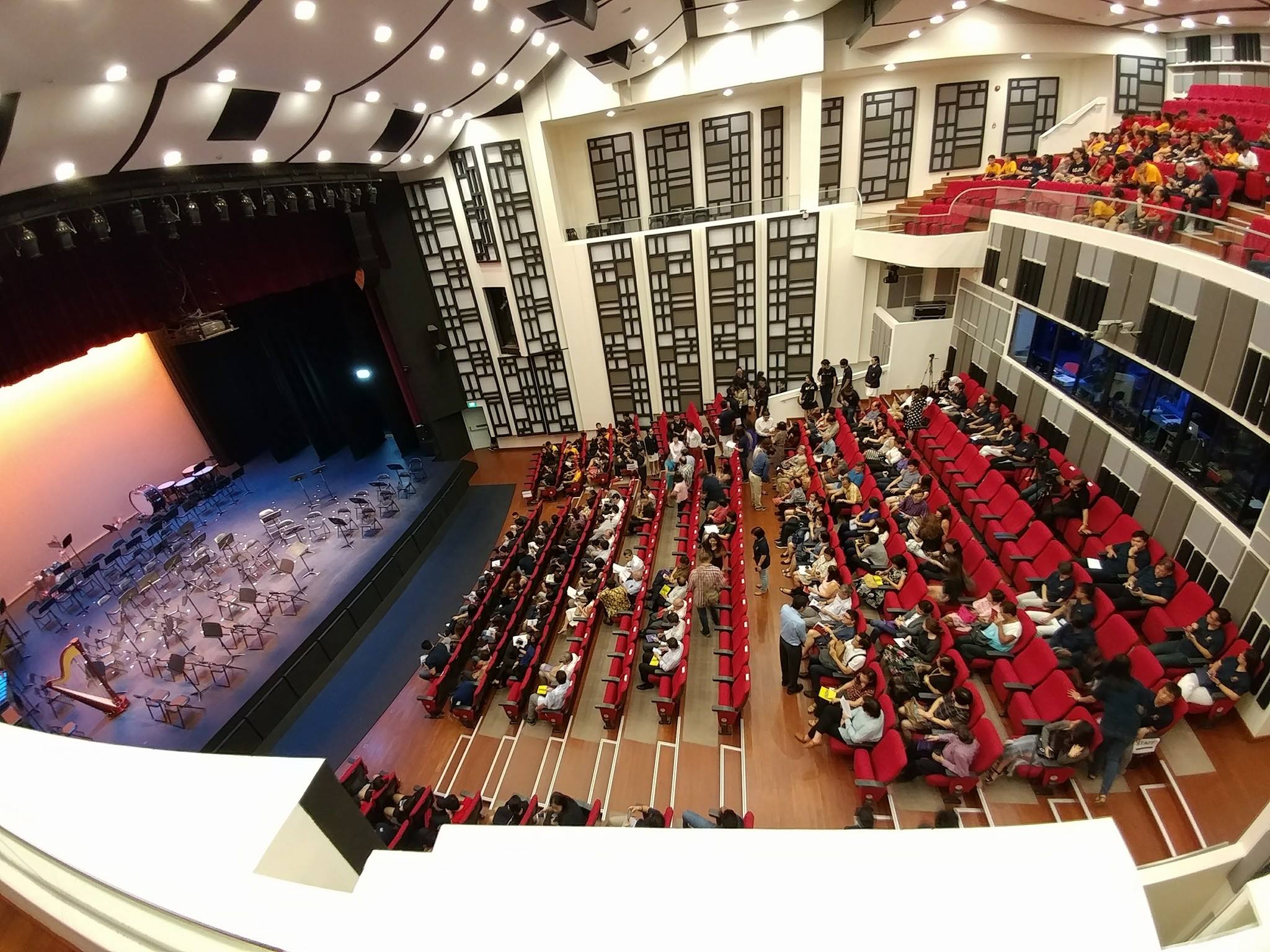 英華初級學院 Anglo-Chinese Junior College